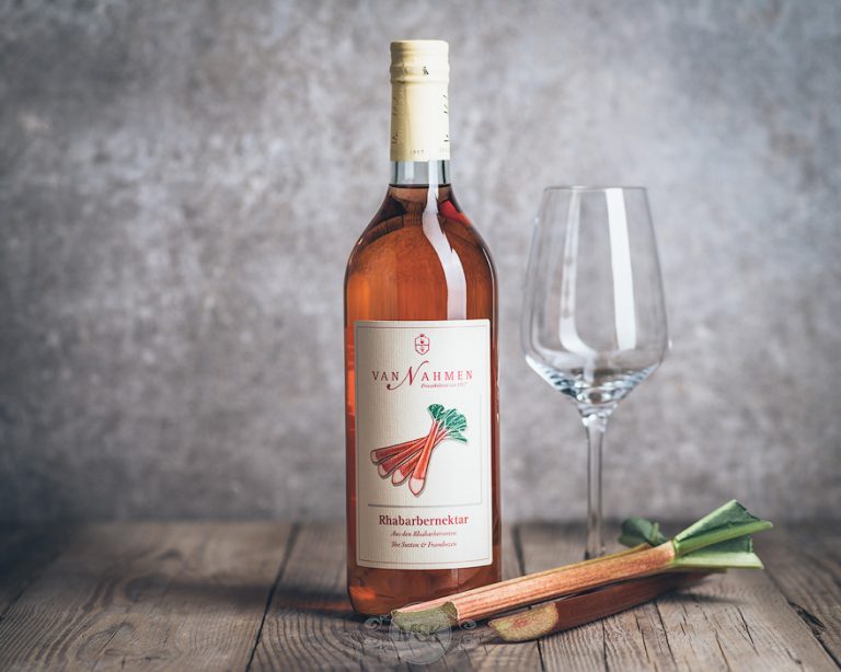Van Nahmen Saft – Frambozen Rhabarbernektar | Münsterländer ...